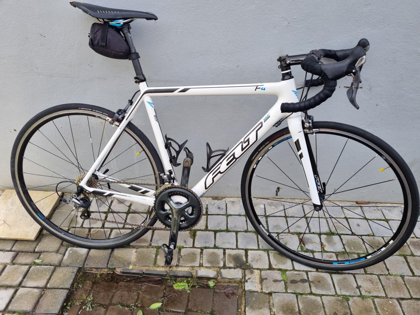 Felt F4 Full Carbon | Road Bikes | Bike Hub