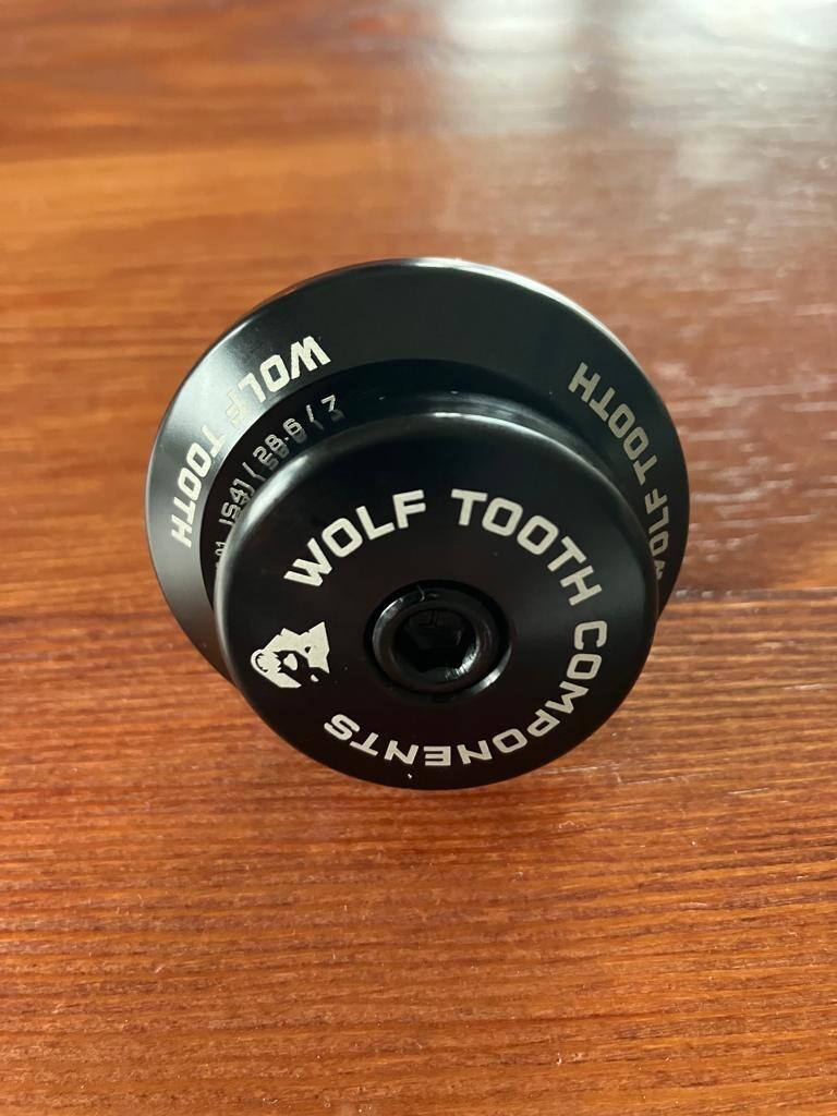 Wolf Tooth Premium IS42 Upper Headset | Headsets & Spacers | Bike Hub