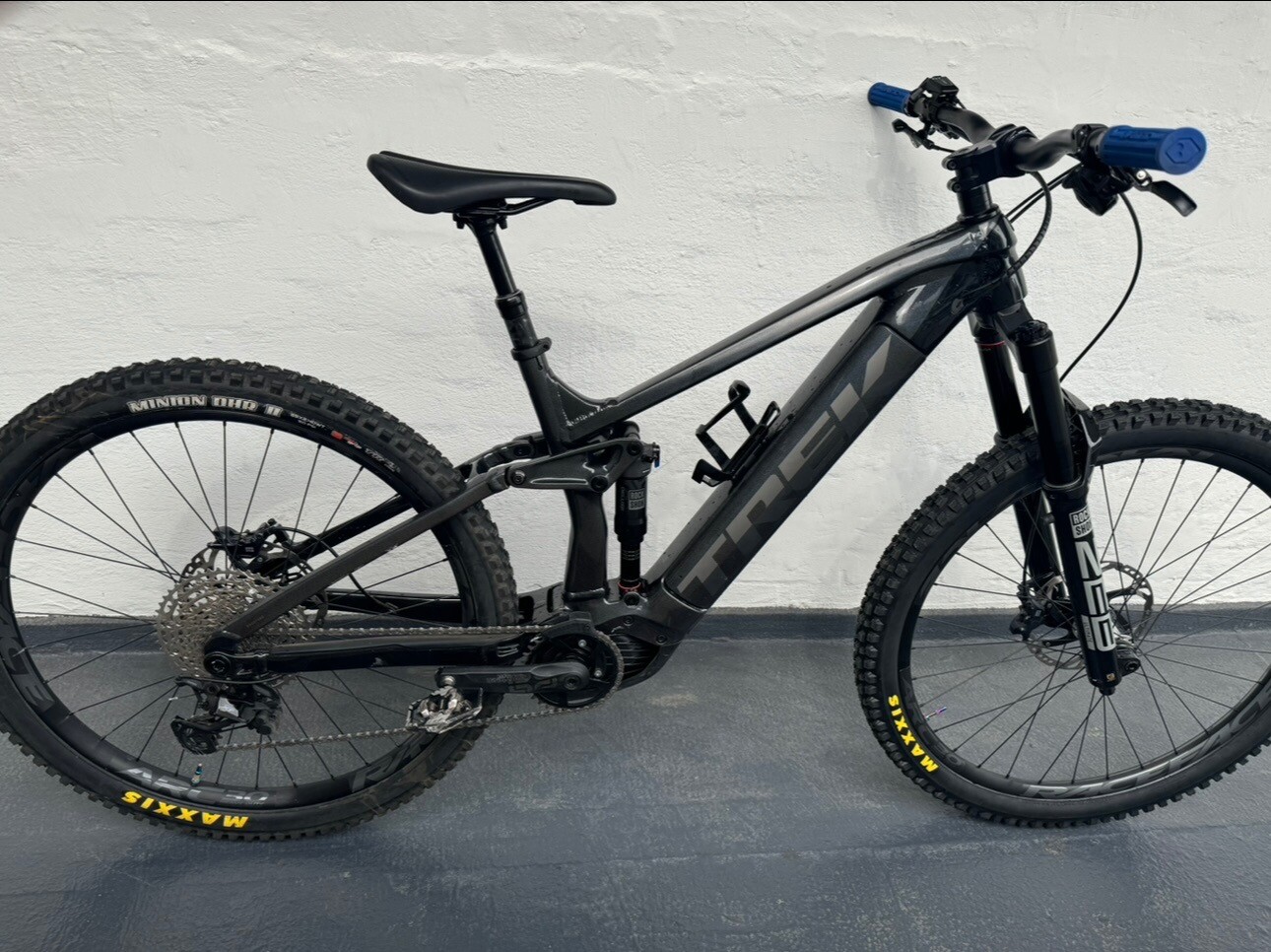 Trek Rail 7 (Upgraded) | Dual Suspension Mountain E-Bikes | Bike Hub