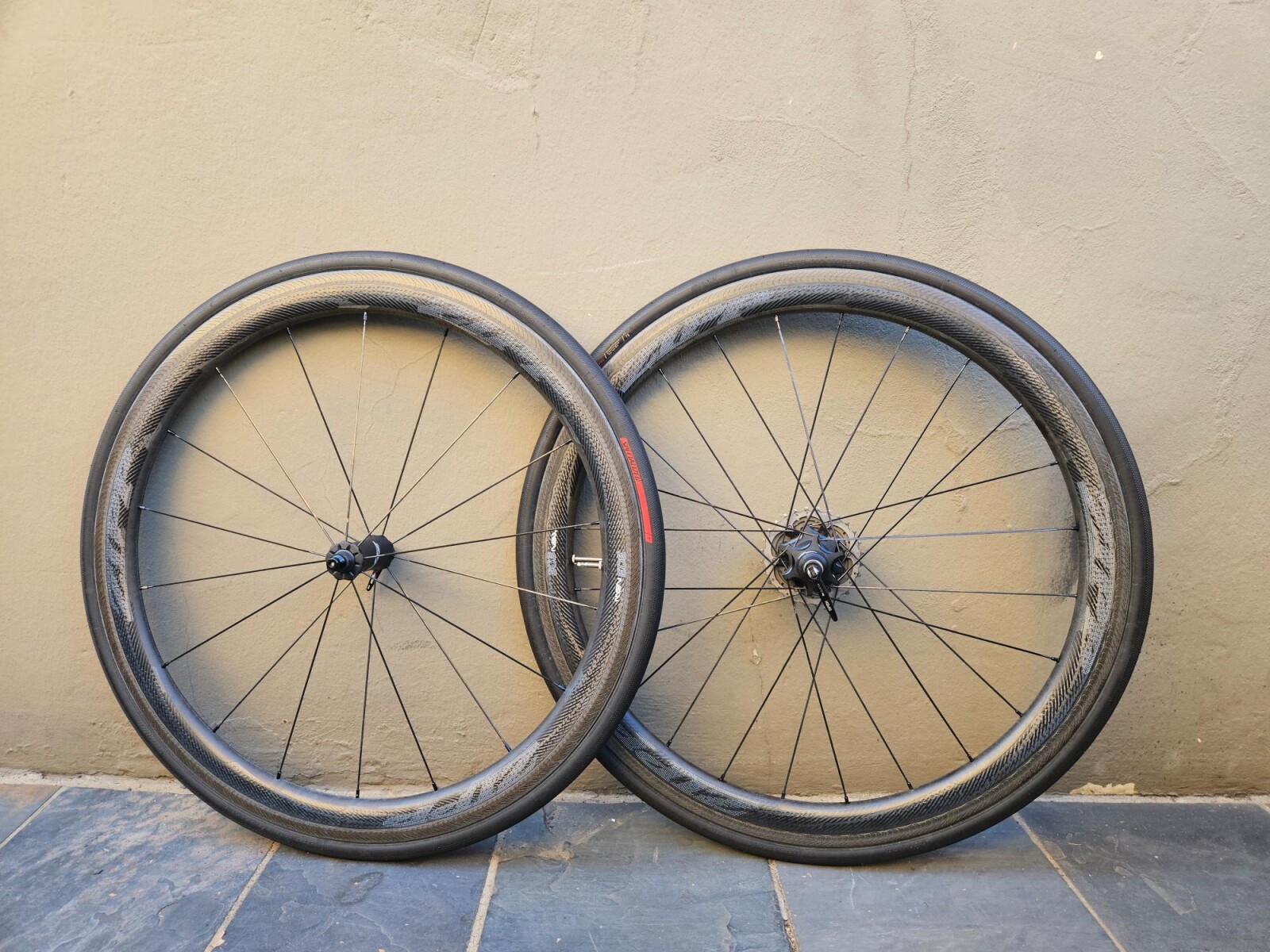 Zipp 303 NSW Rim Brake | Road Bike Wheels | Bike Hub