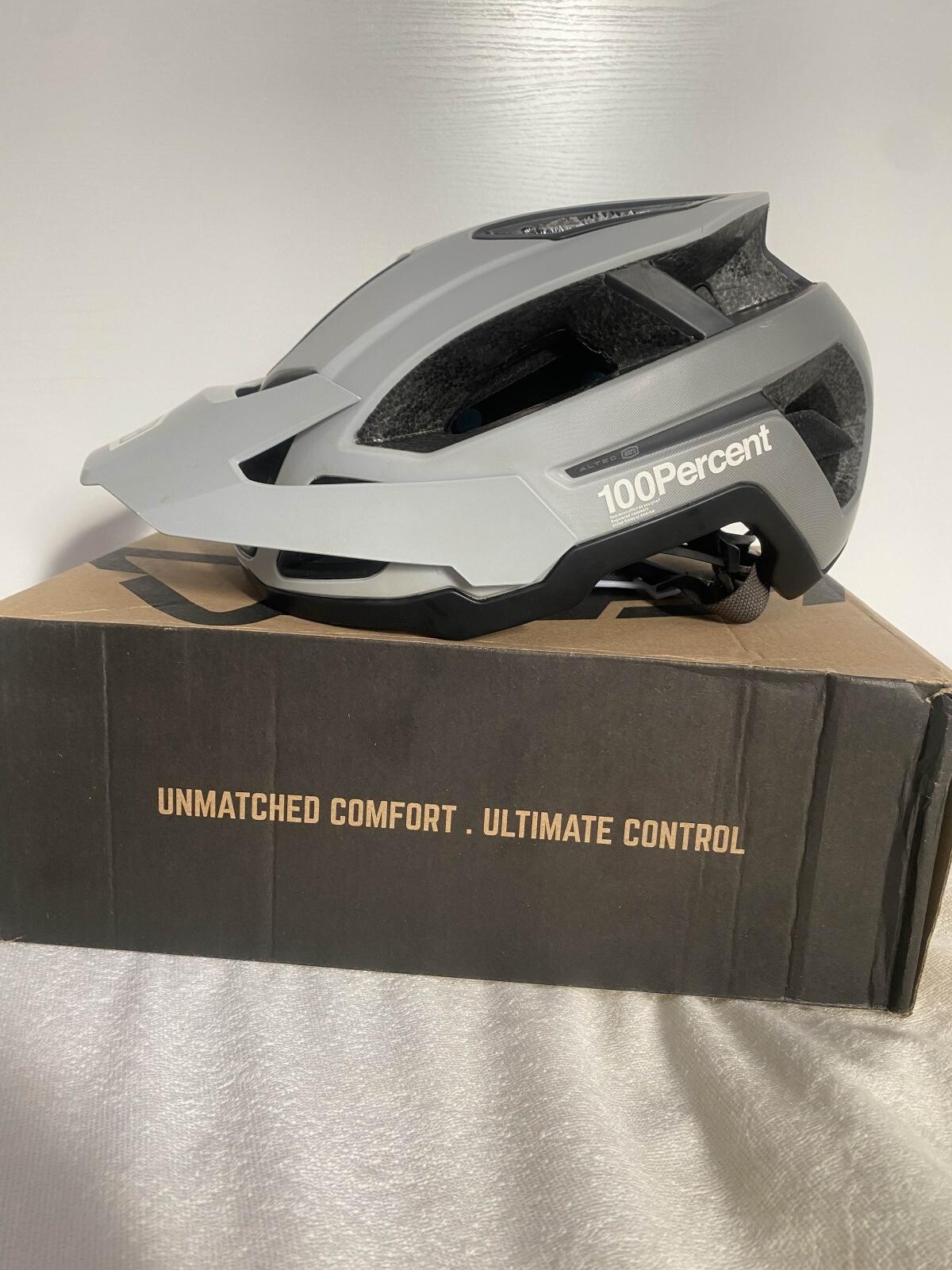 100Percent Altec Enduro/Trail Helmet Size S/Medium | Helmets | Bike Hub