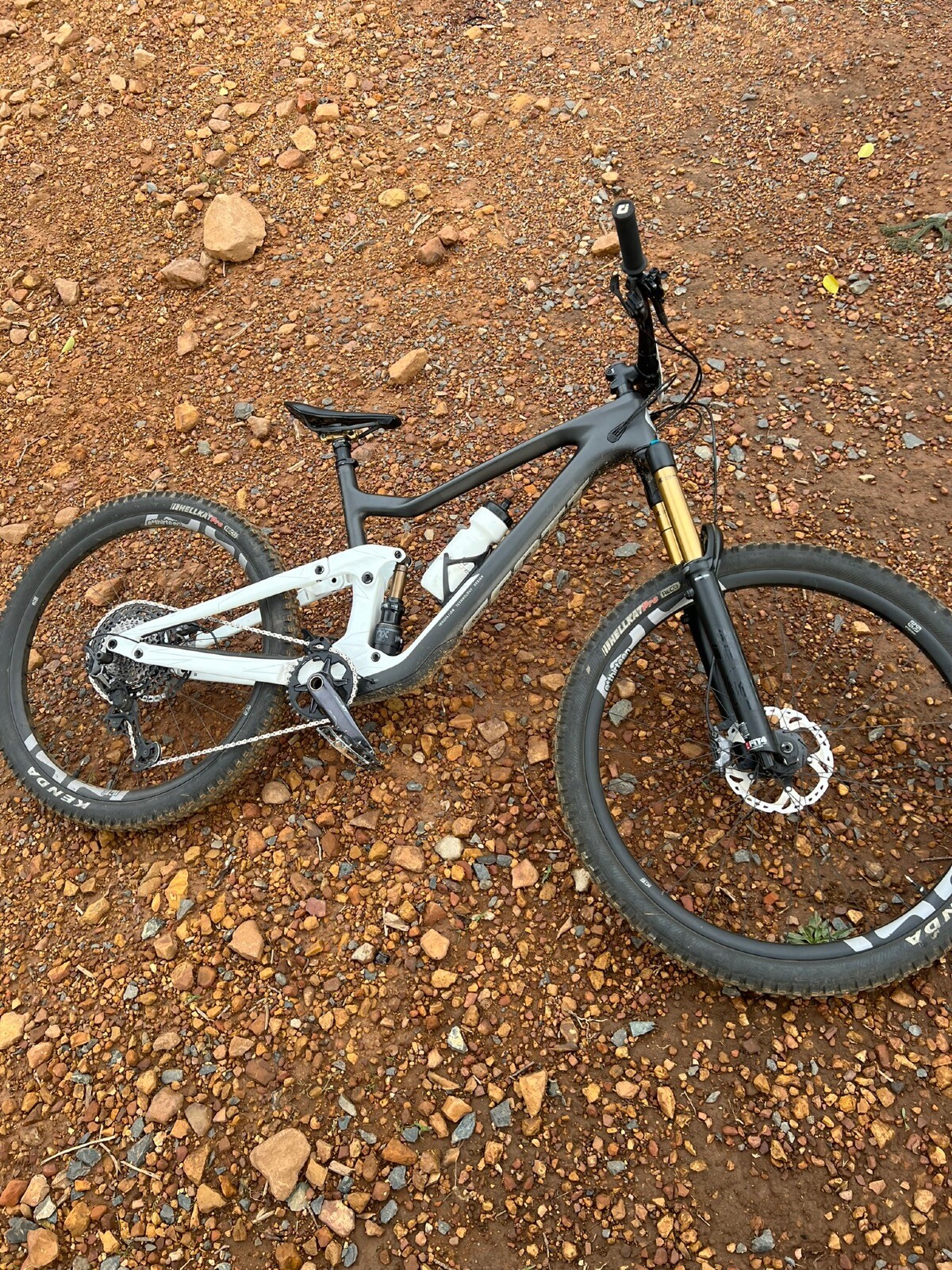 Scott Ransom Tuned 2022 Frame + shock (negotiable) | Dual Suspension ...