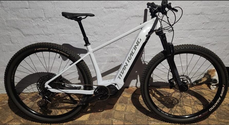 Titan Nitric Dash | Hardtail Mountain E-Bikes | Bike Hub