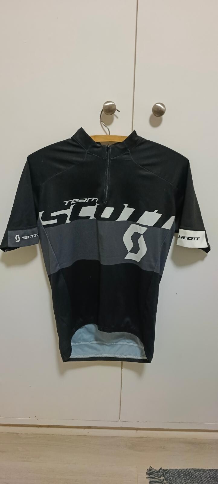 Team Scott large jersey | Jerseys | Bike Hub