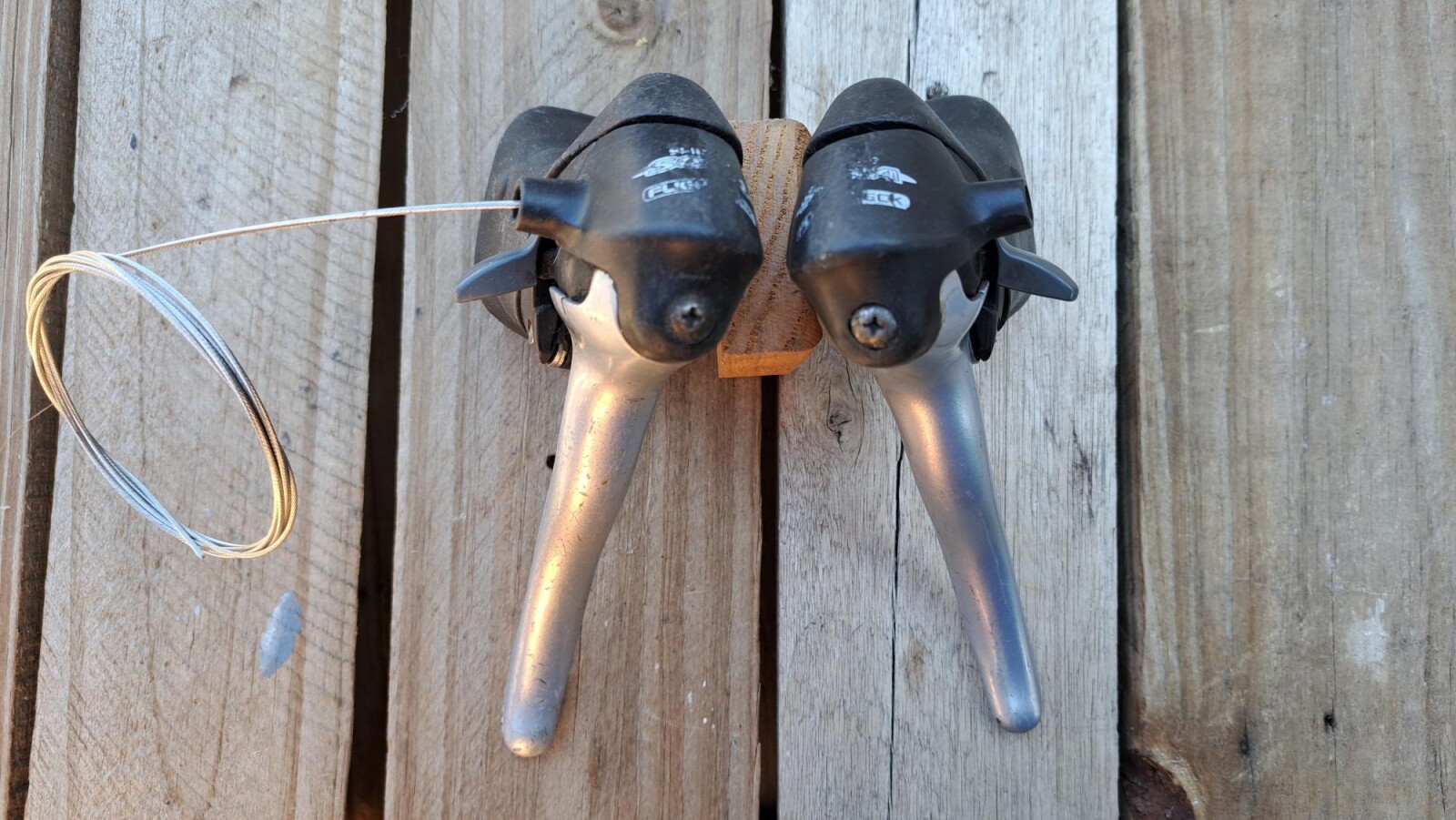 Shimano Sora 2x8 STI set | Shifters | Bike Hub