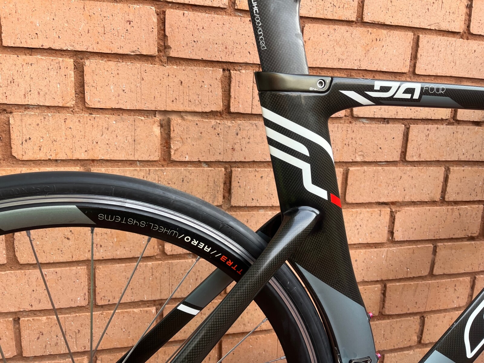 FELT DA4 Carbon Bargain wholesale price | Triathlon & Time Trial Bikes | Bike Hub