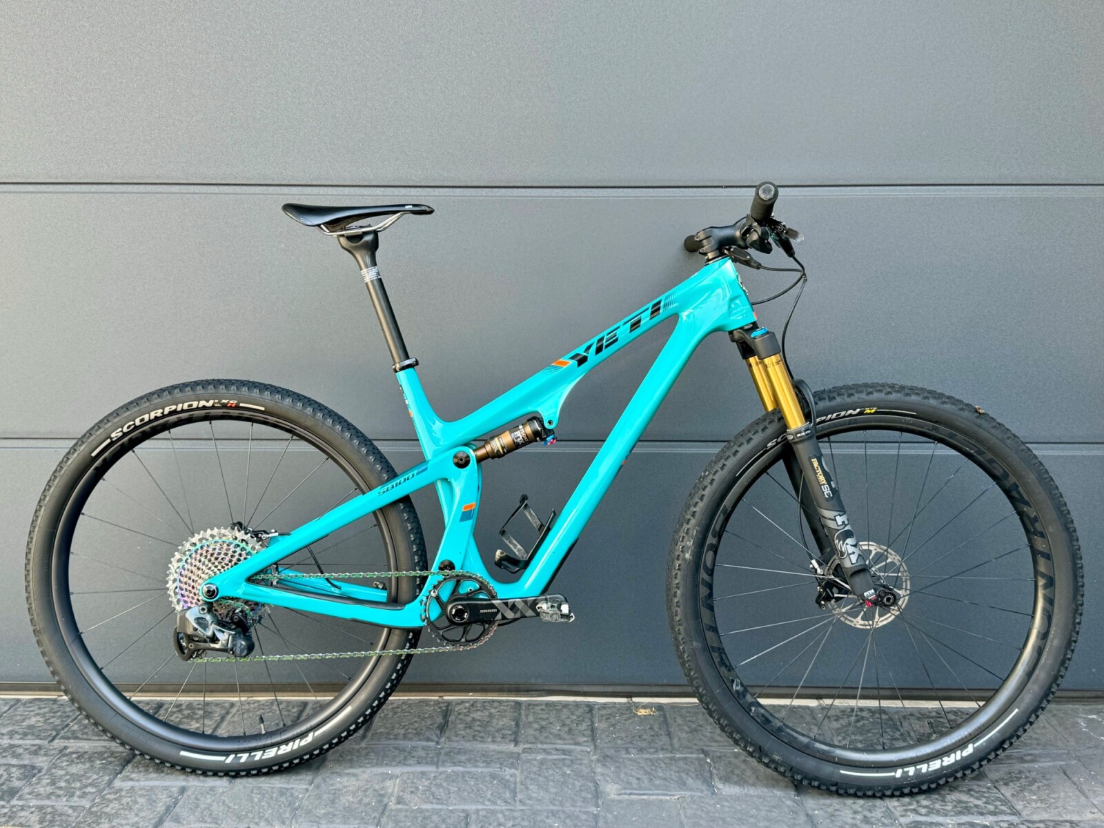 YETI SB100 | Dual Suspension Mountain Bikes | Bike Hub