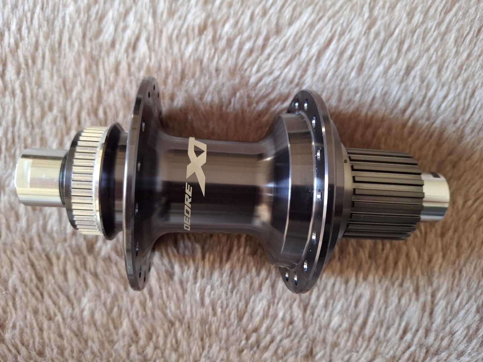 New Shimano Deore XT Hub 1/2 price | Mountain Bike Hubs | Bike Hub