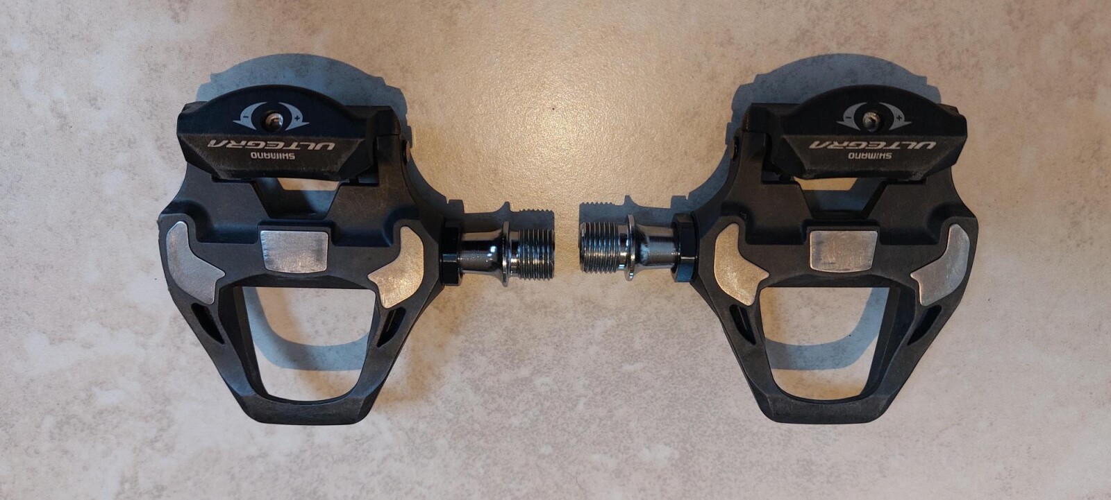 Shimano Ultegra R8000 SPD-SL pedals | Pedals | Bike Hub