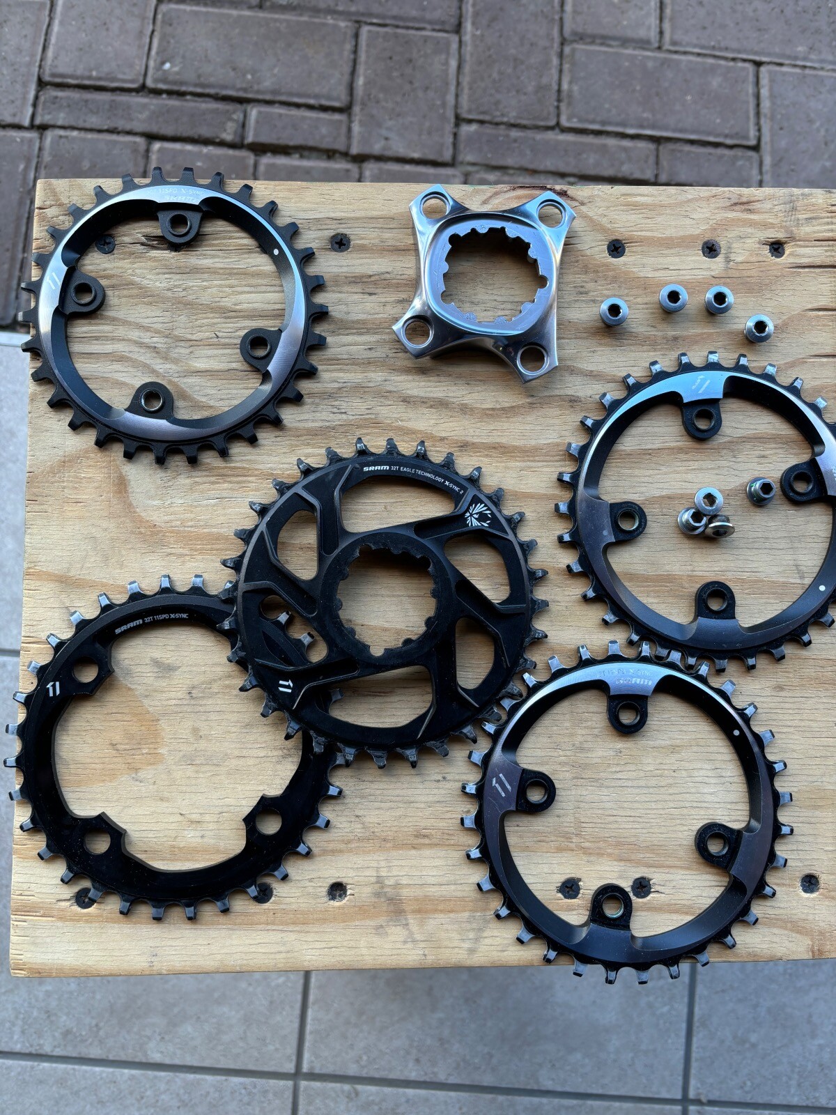 SRAM Chain rings and adapter. | Chainrings | Bike Hub