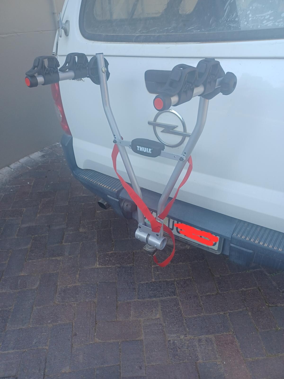 Thule express 2 bike towbar hangar | Bike Racks | Bike Hub