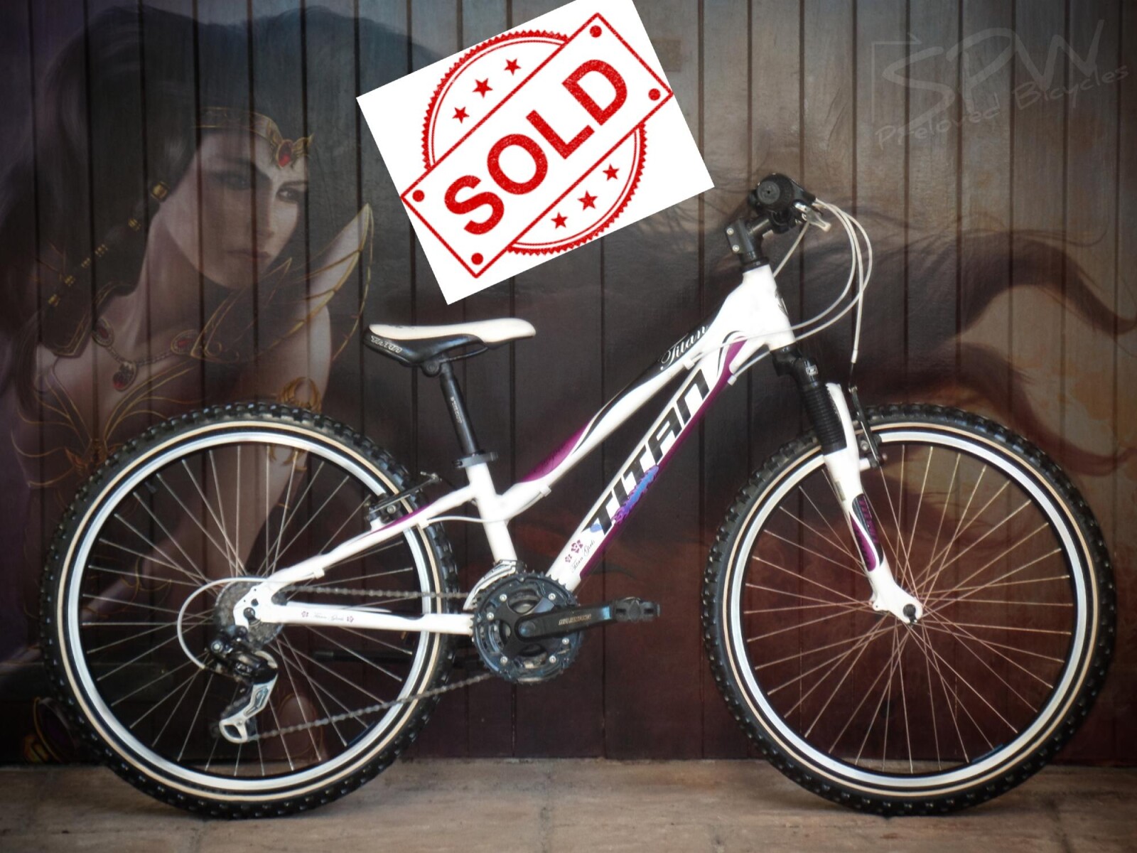 Titan Calypso 24": Girls MTB | Kids Bikes | Bike Hub