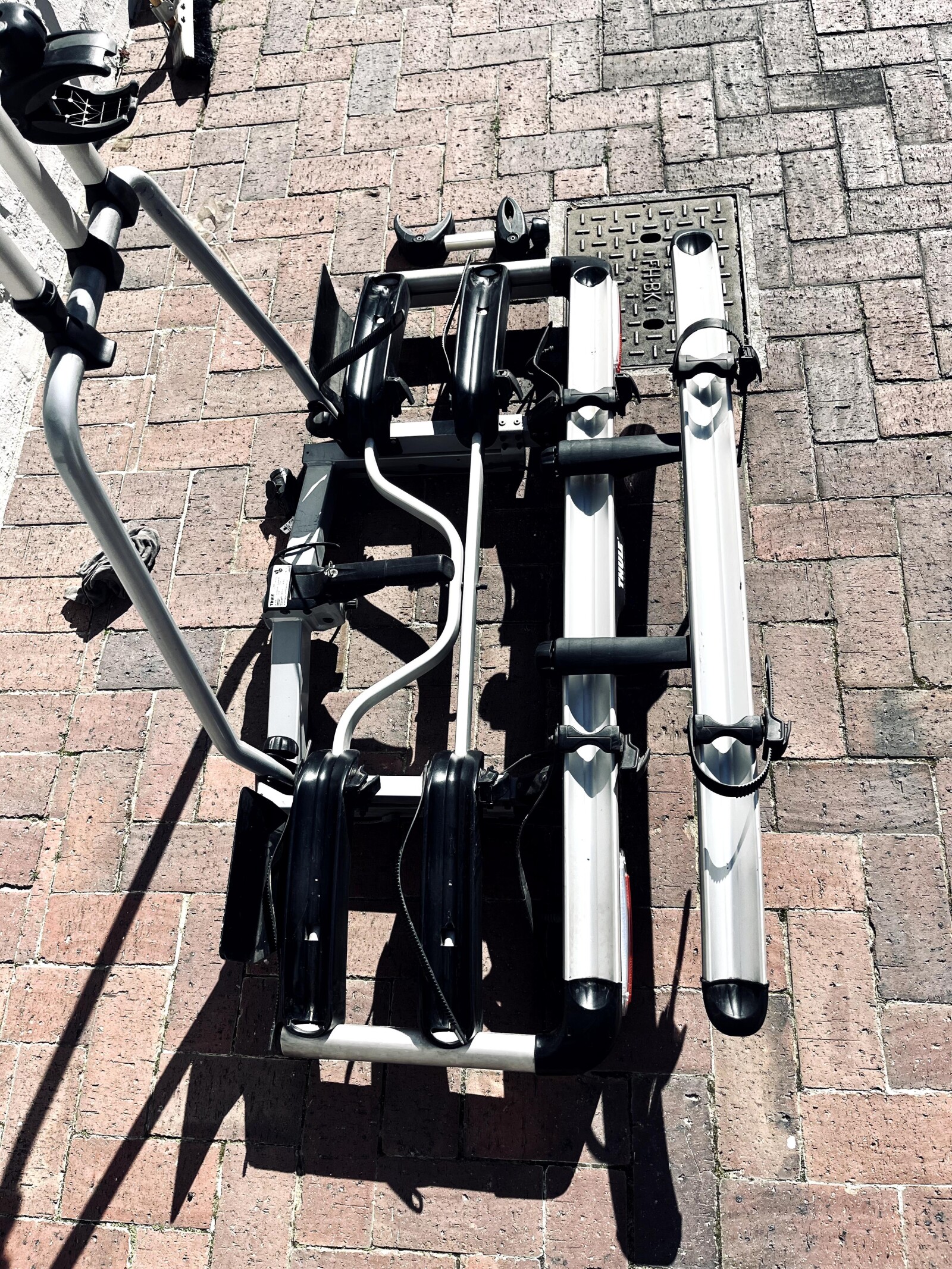 Thule EuroClassic G6 928 (4 bike carrier) | Bike Racks | Bike Hub