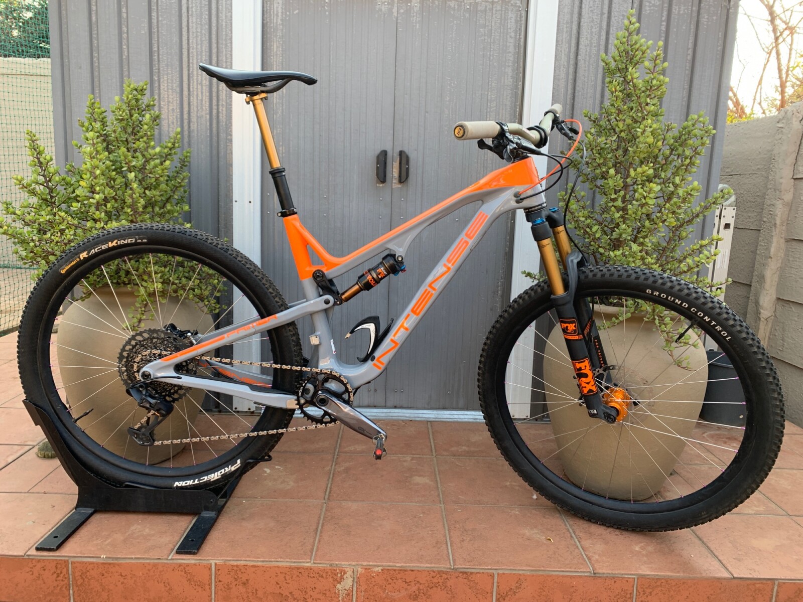 Intense Primer 29 Factory (bargain) | Dual Suspension Mountain Bikes ...