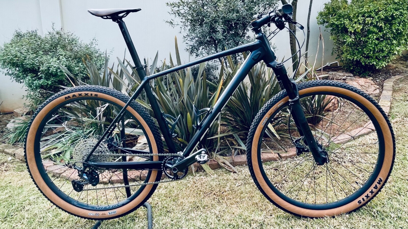 Scott Scale 950 XL Granite Black | Hardtail Mountain Bikes | Bike Hub