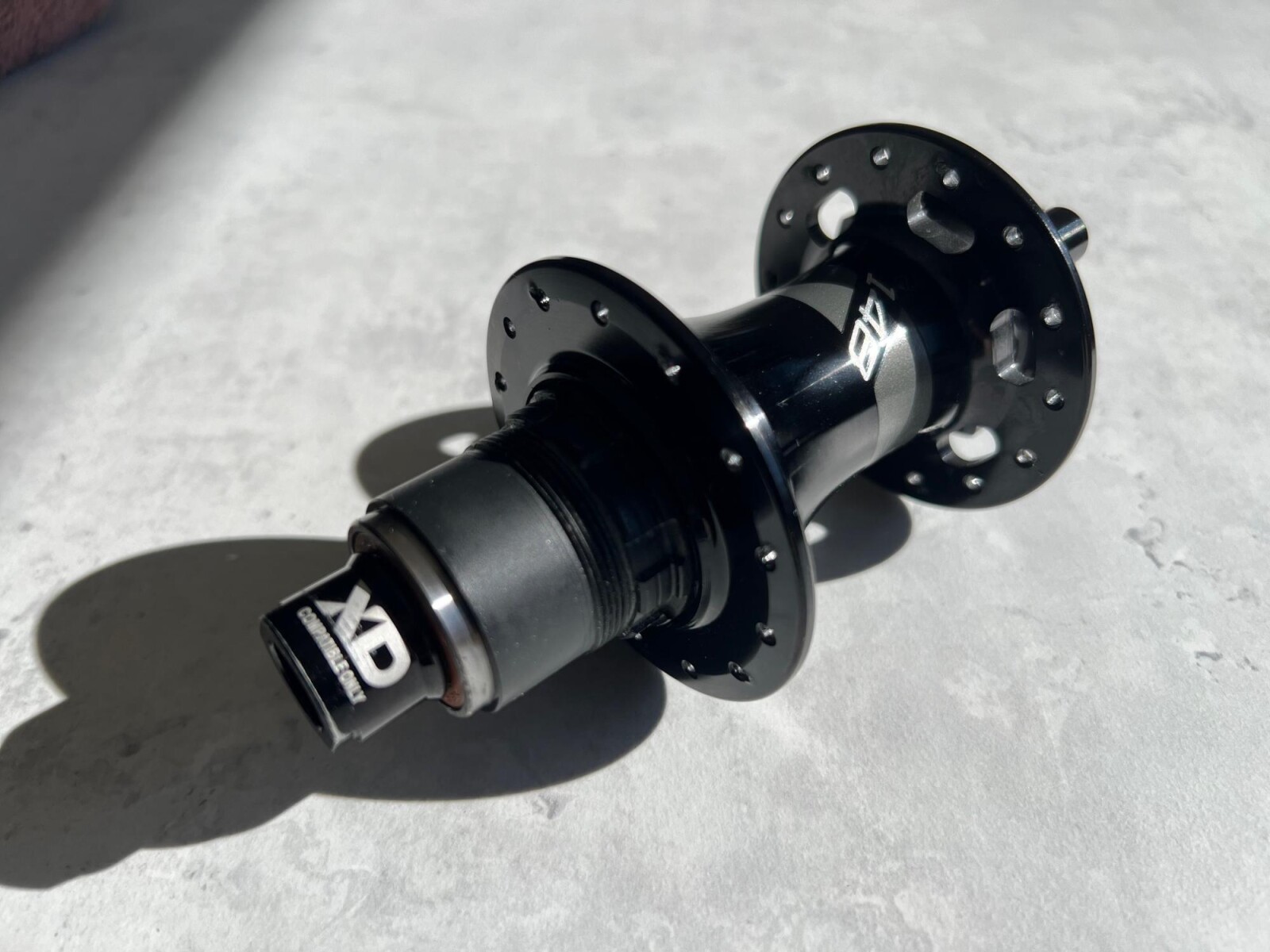 DT SWISS 148 6-Bolt Rear Hub | Mountain Bike Hubs | Bike Hub