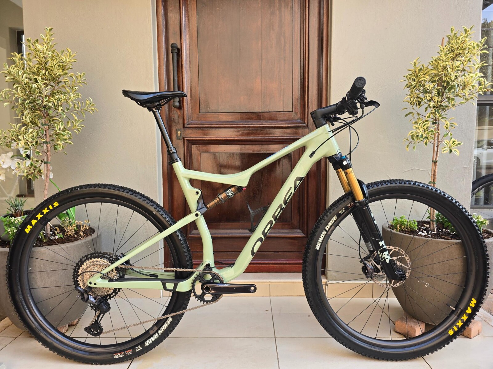 ORBEA OIZ M10 (XL) **SOLD** | Dual Suspension Mountain Bikes | Bike Hub