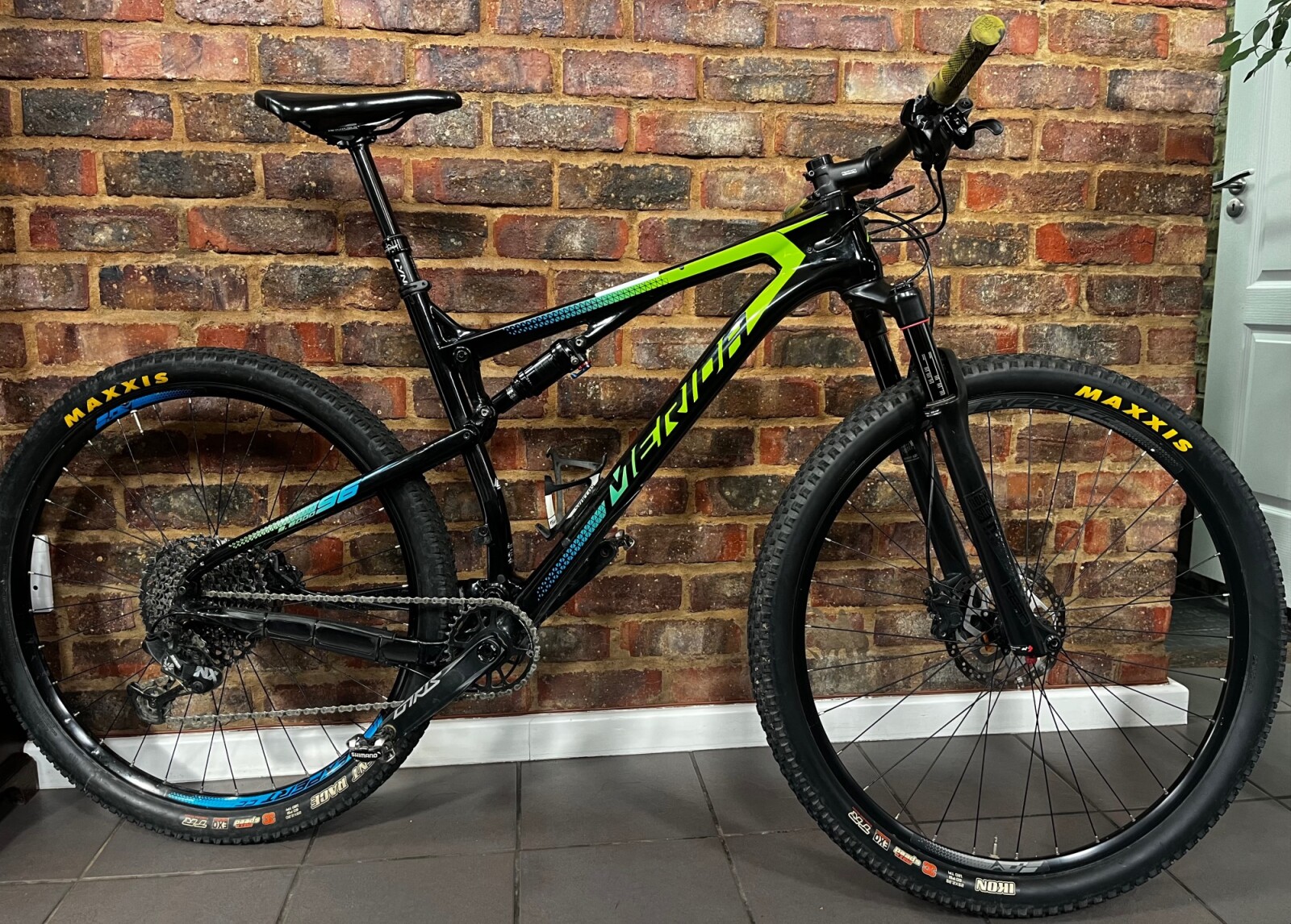 Merida Carbon 96 6000 Dual Large | Dual Suspension Mountain Bikes ...