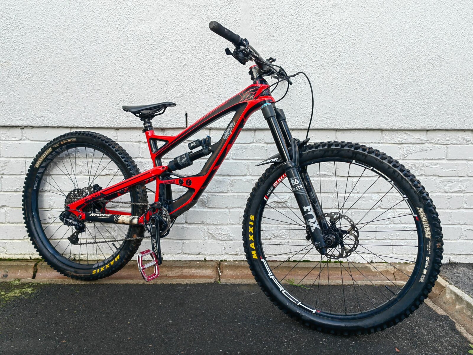 YT Capra small carbon | Dual Suspension Mountain Bikes | Bike Hub