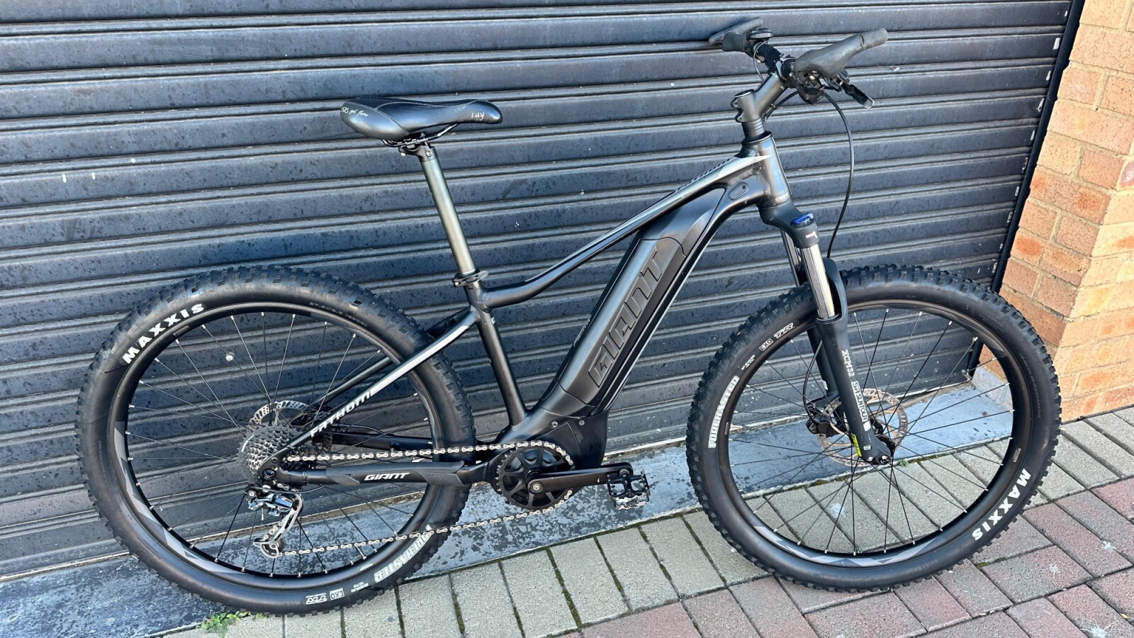 Giant Fathom E | Hardtail Mountain E-Bikes | Bike Hub