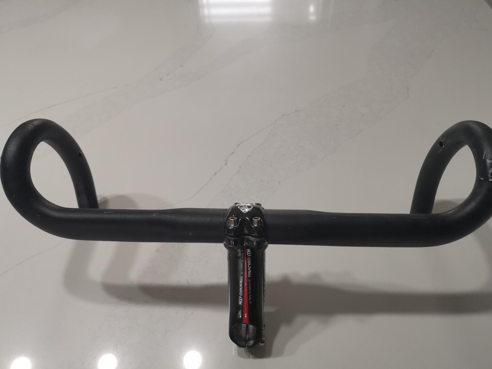 Road bike carbon handlebar and stem | Handlebars | Bike Hub