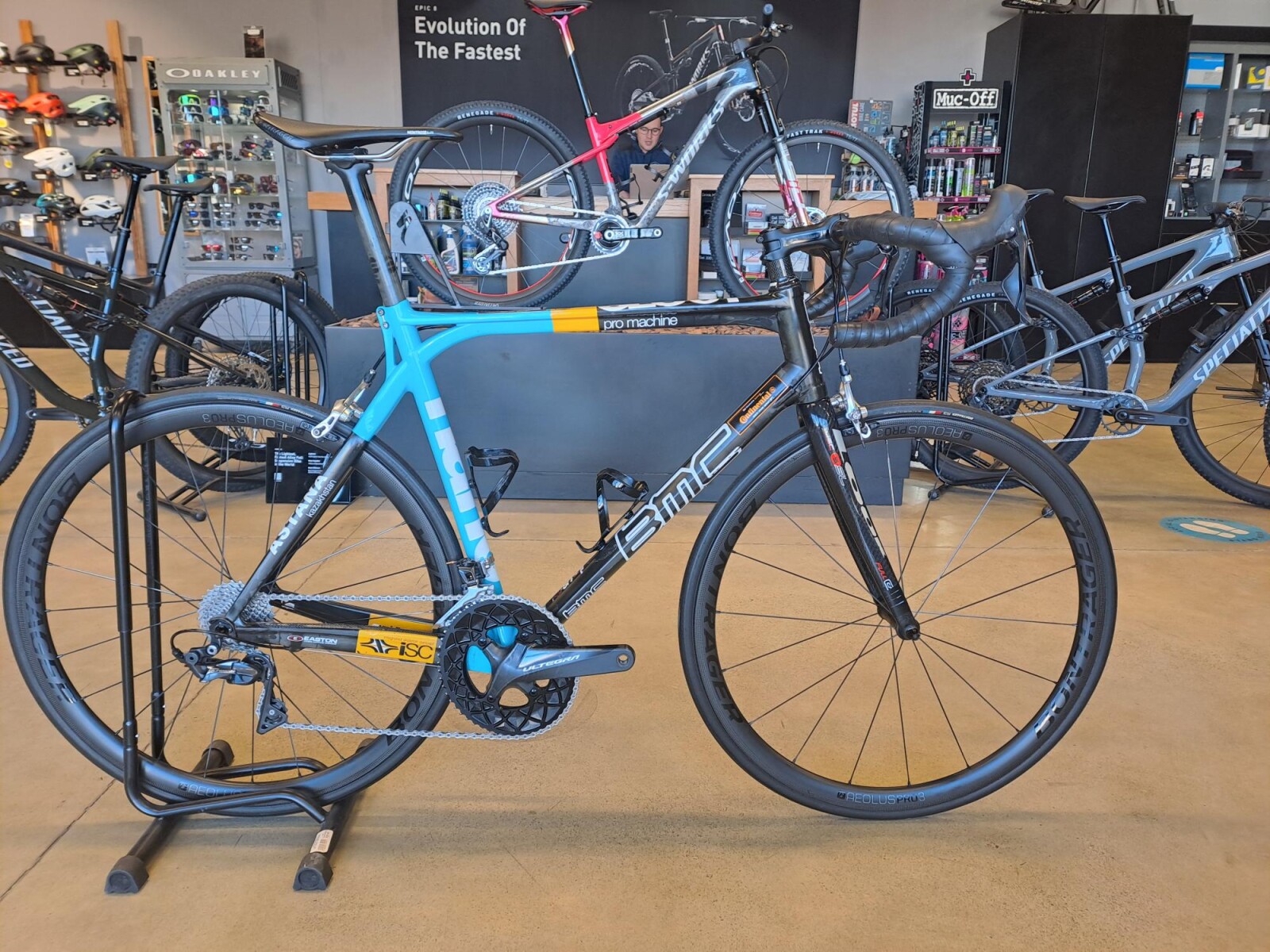 BMC SLC01 Pro Machine | Road Bikes | Bike Hub