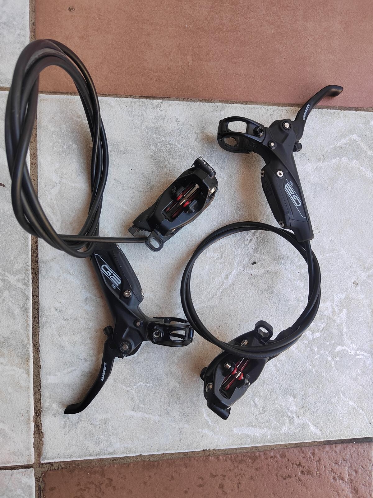 SRAM G2 RS 4 Piston Brakeset | Mountain Bike Brakes | Bike Hub