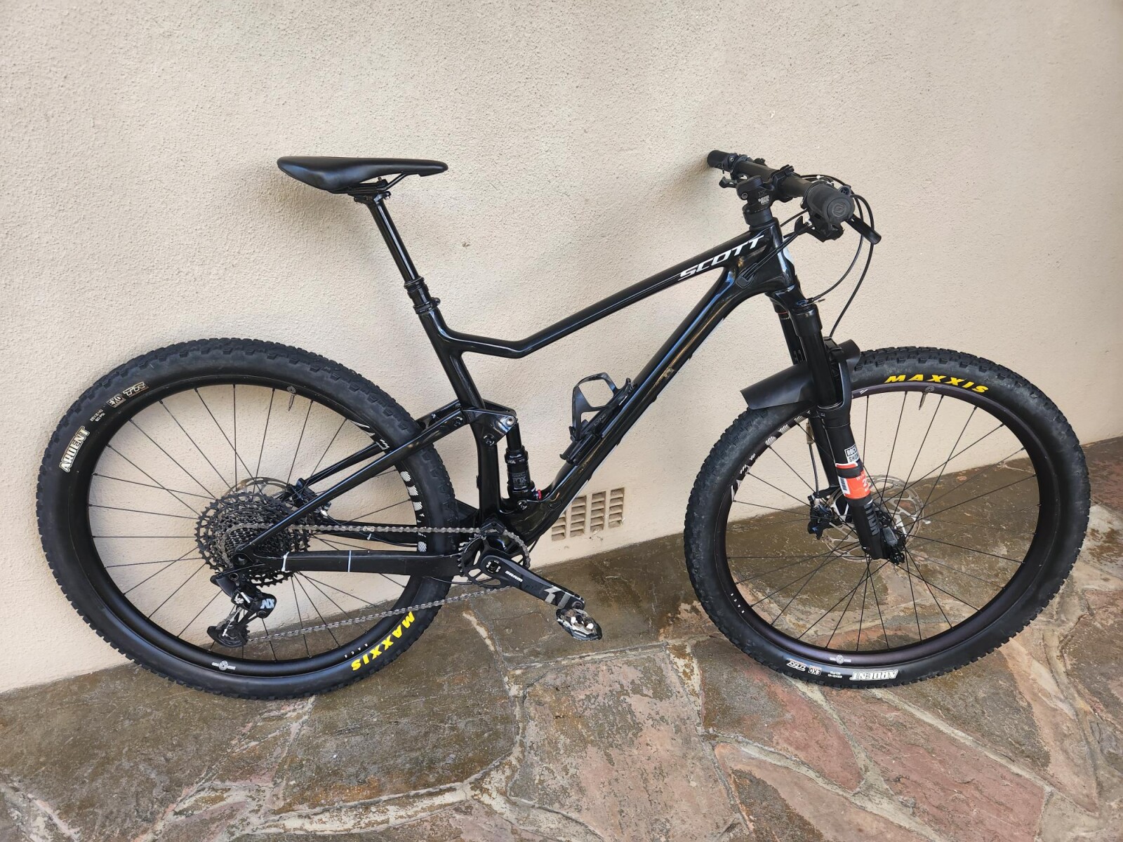 Scott Spark 940 | Dual Suspension Mountain Bikes | Bike Hub