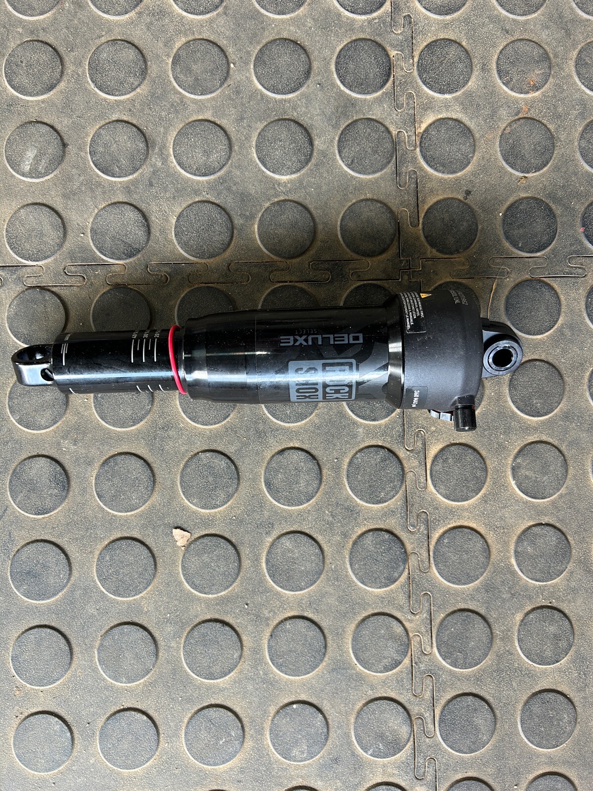 Rockshox Deluxe Select R | Rear Shocks | Bike Hub