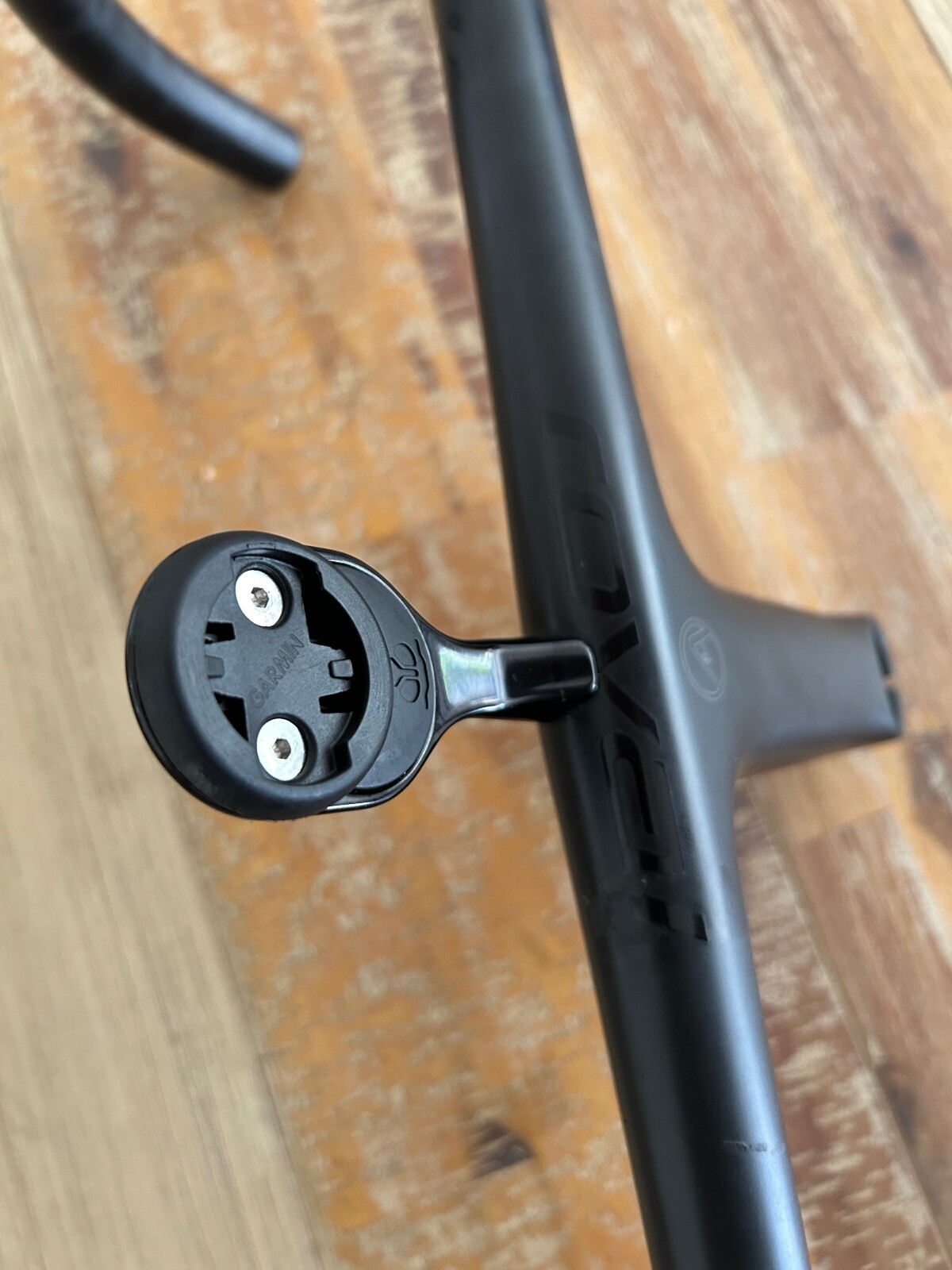 Roval Alpinist SL Cockpit | Handlebars | Bike Hub