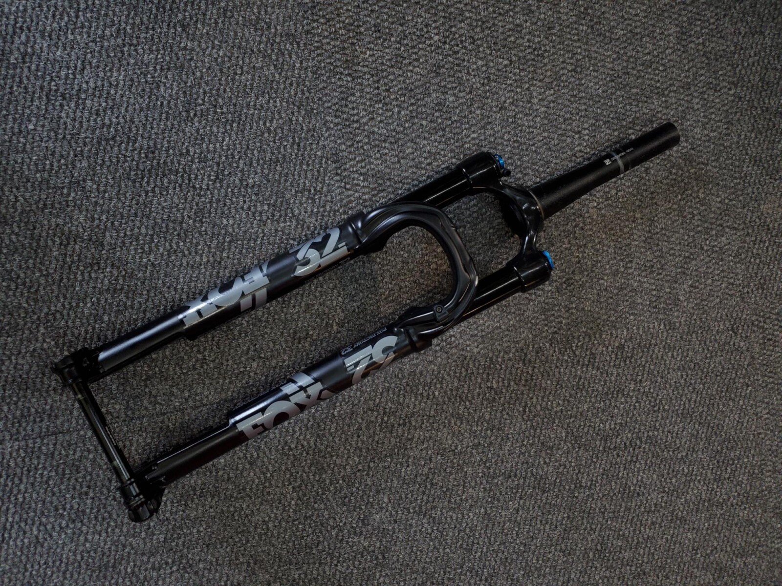 FOX 32 Performance Elite 100mm Boost RL Air Fork | Mountain Bike Forks ...