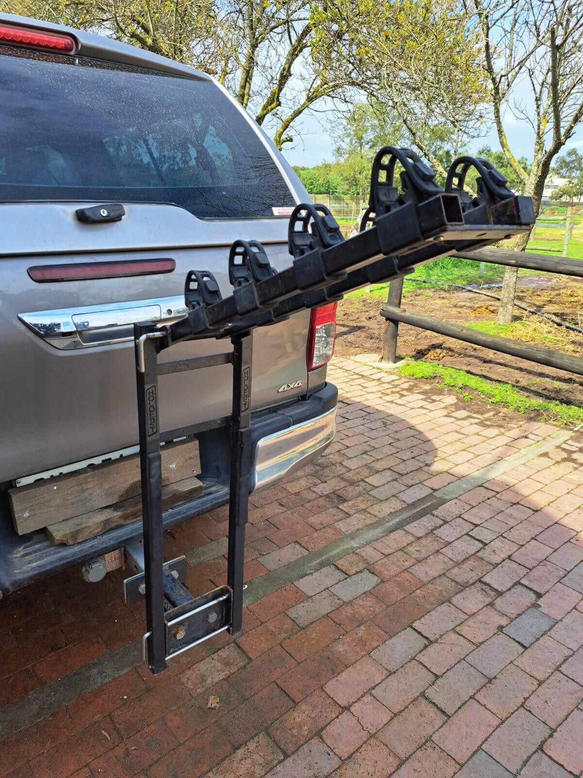 Holdfast 4 Bike Carrier | Bike Racks | Bike Hub