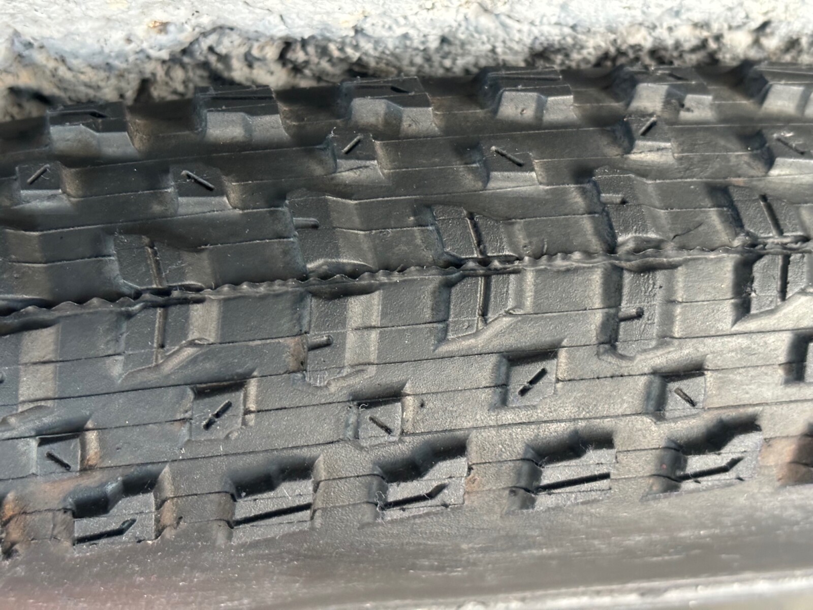 Maxxis Recon Exo TR Tyre | Mountain Bike Tyres | Bike Hub