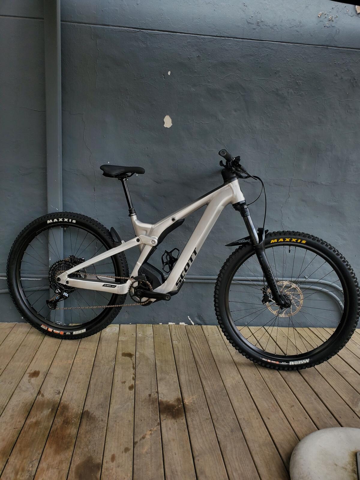 SUB 500KM!!! 2024 Scott E-Strike 920 EVO (Medium) | Dual Suspension ...