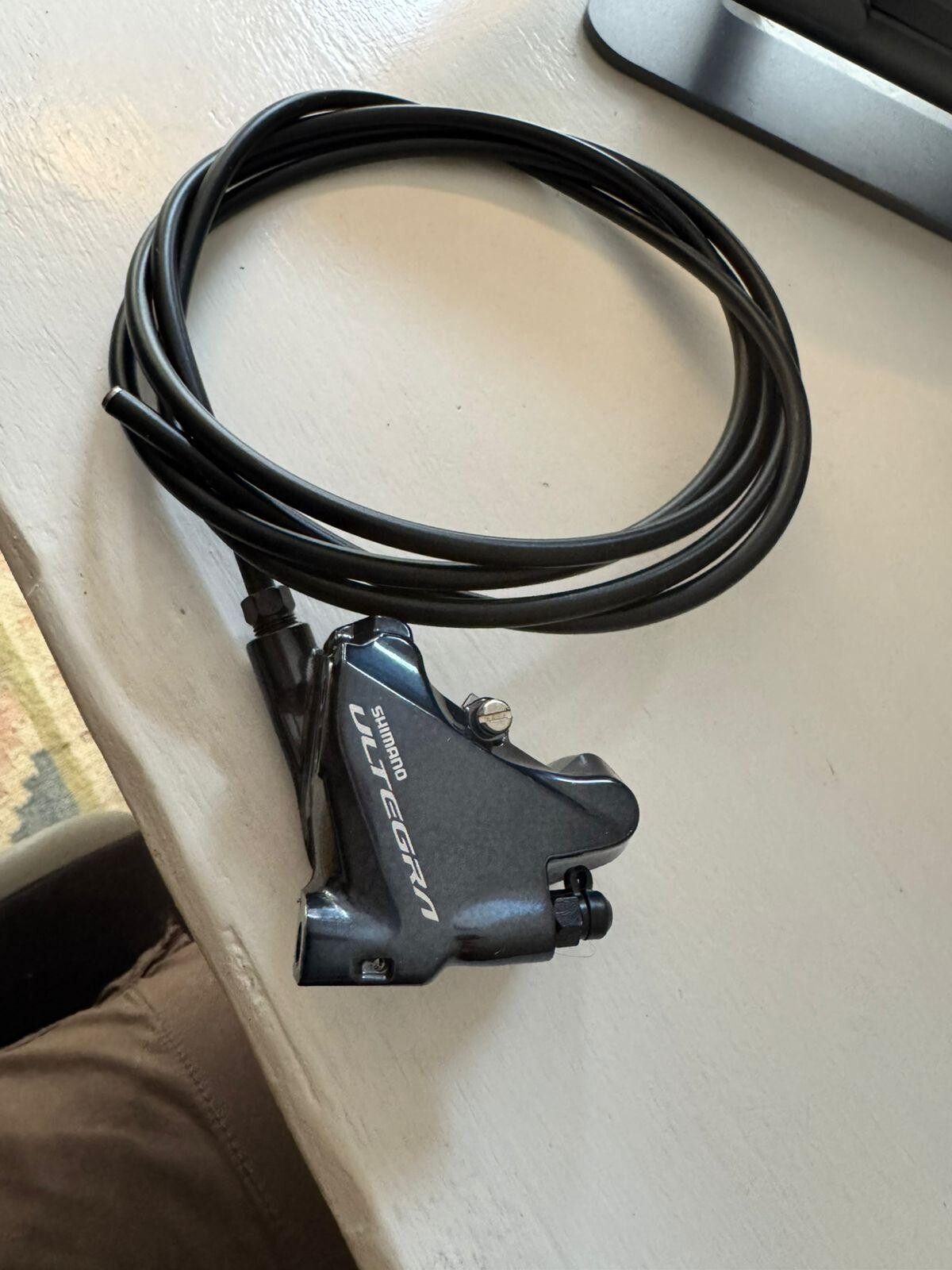 Shimano Ultegra R8070 Hydraulic Brake Caliper | Road Bike Brakes | Bike Hub