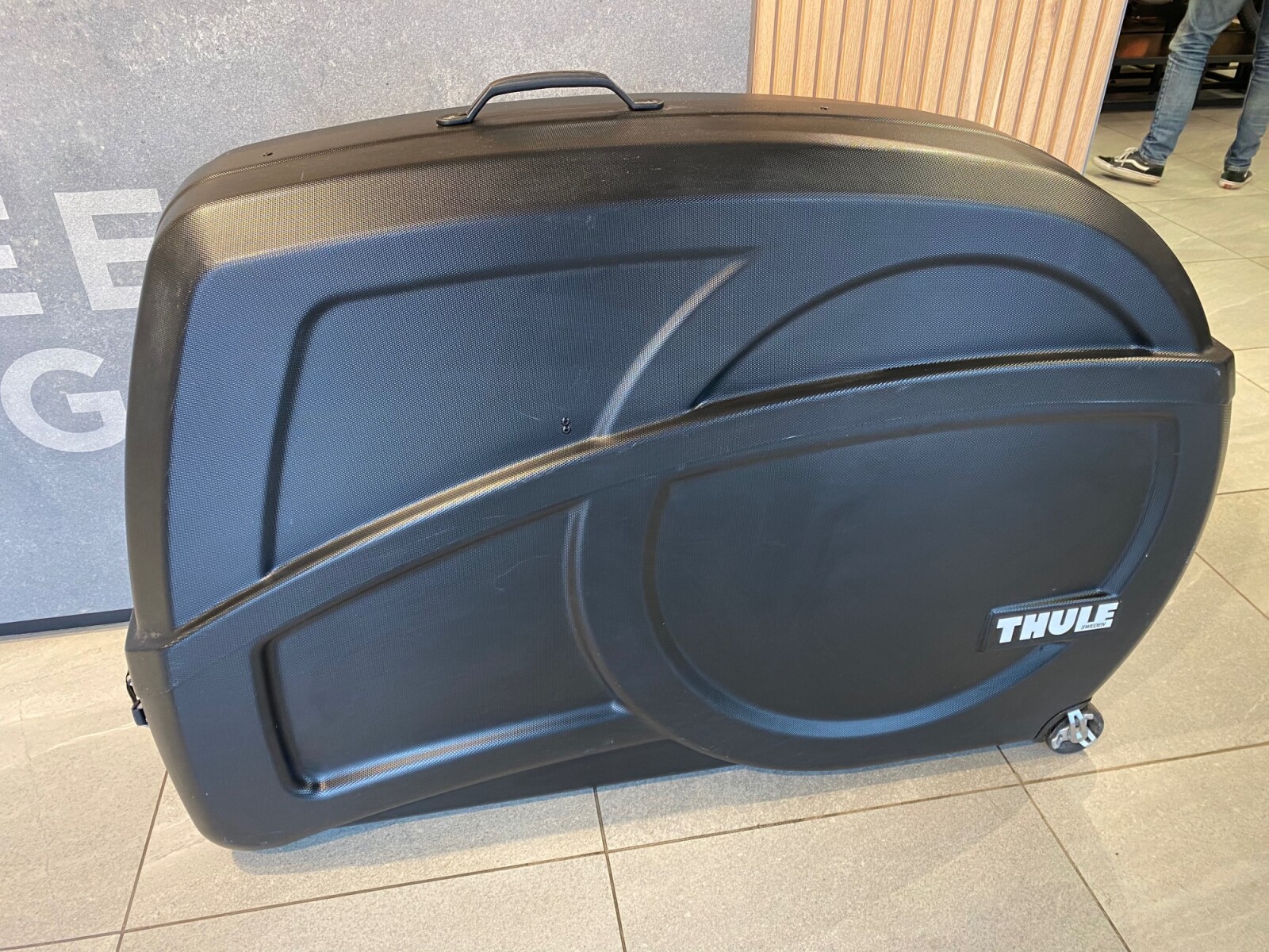 Thule Roundtrip Transition Bike Box | Bike Bags & Boxes | Bike Hub