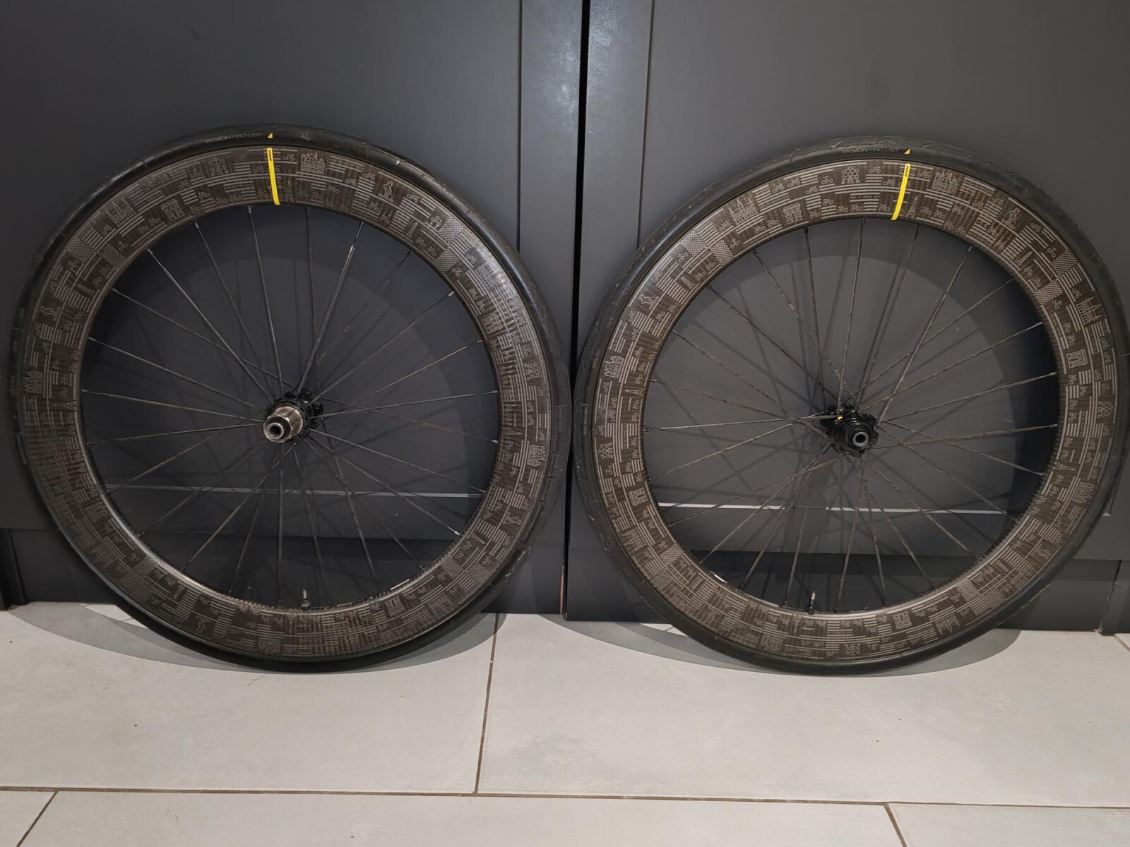MAVIC TDF edition wheelset | Road Bike Wheels | Bike Hub