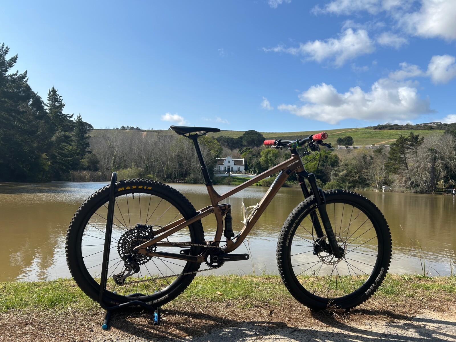 2020 Norco Fluid 1 (UPGRADED) | Dual Suspension Mountain Bikes | Bike Hub