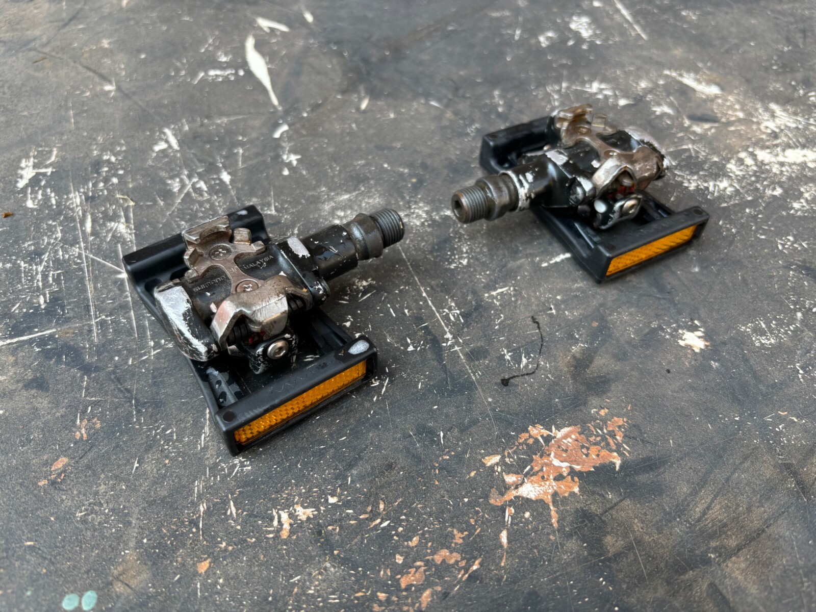 Shimano SPD MTB pedals with flat side clip in | Pedals | Bike Hub