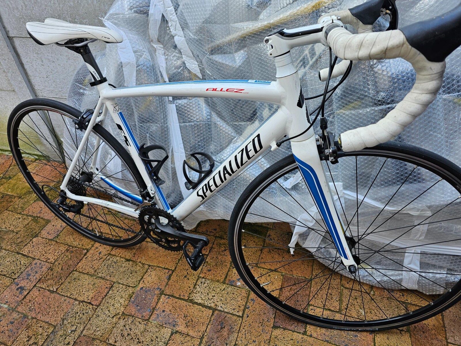 Specialized Allez Comp Road Bike | Road Bikes | Bike Hub