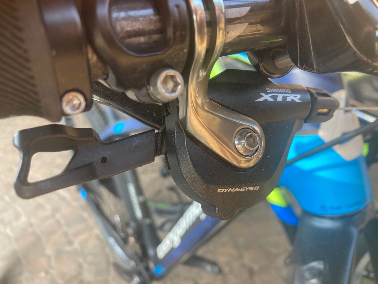 Shimano XTR right side 11spd shifter | Shifters | Bike Hub
