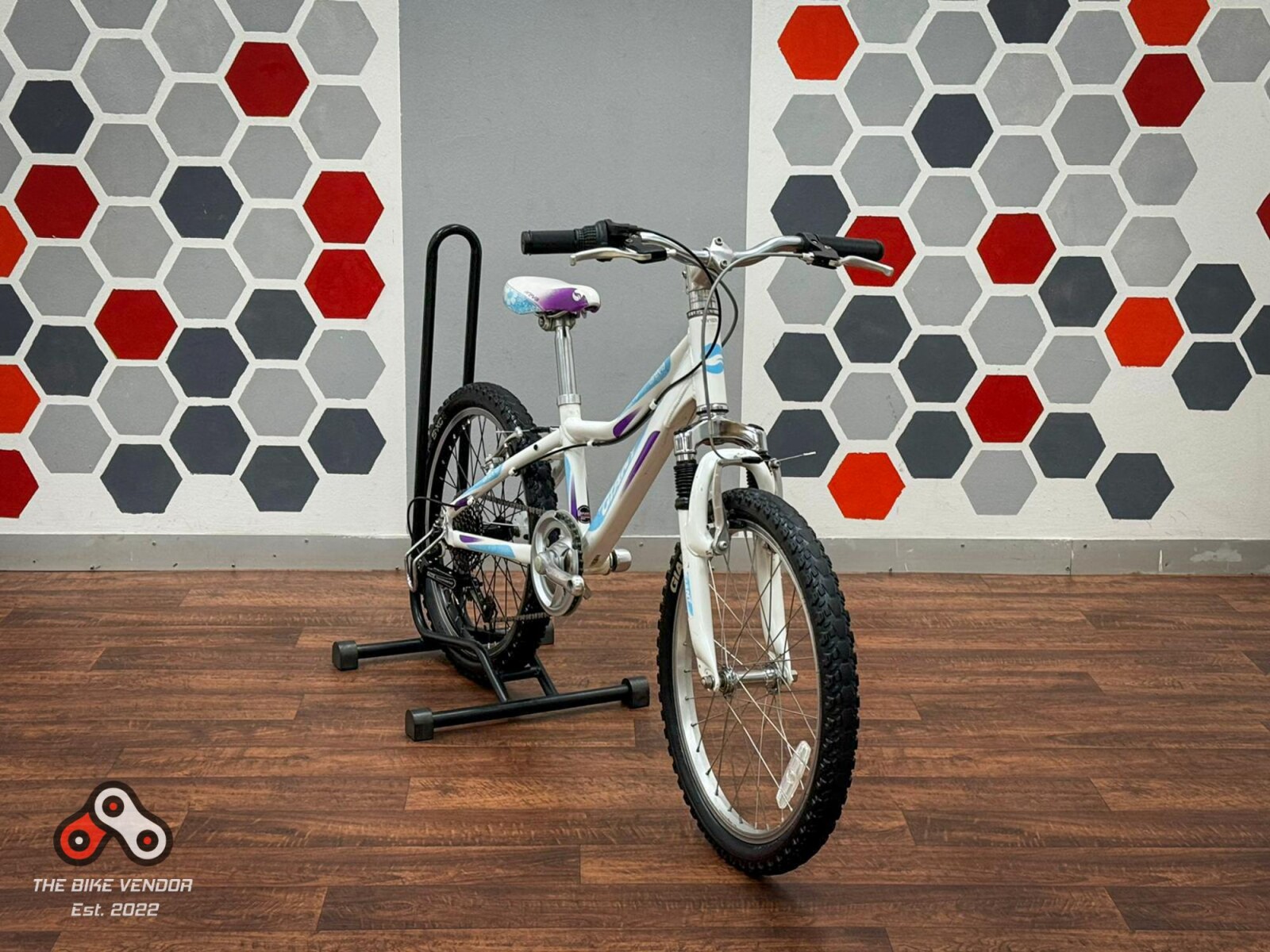 Giant Areva - 20" Girls - Shimano - Suspension | Kids Bikes | Bike Hub