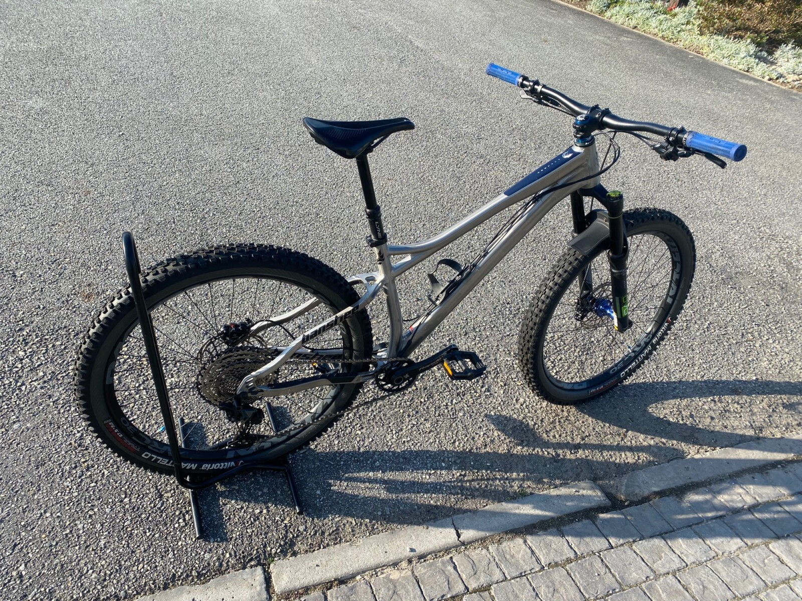 Banshee Paradox V3 | Hardtail Mountain Bikes | Bike Hub