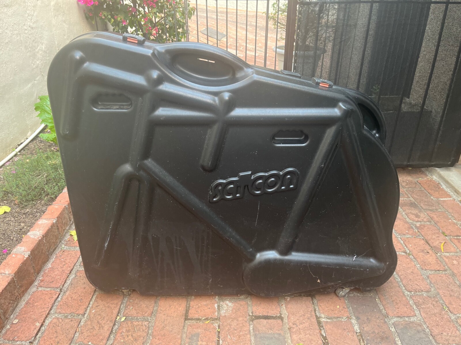 SciCon hard shell bike case | Bike Bags & Boxes | Bike Hub