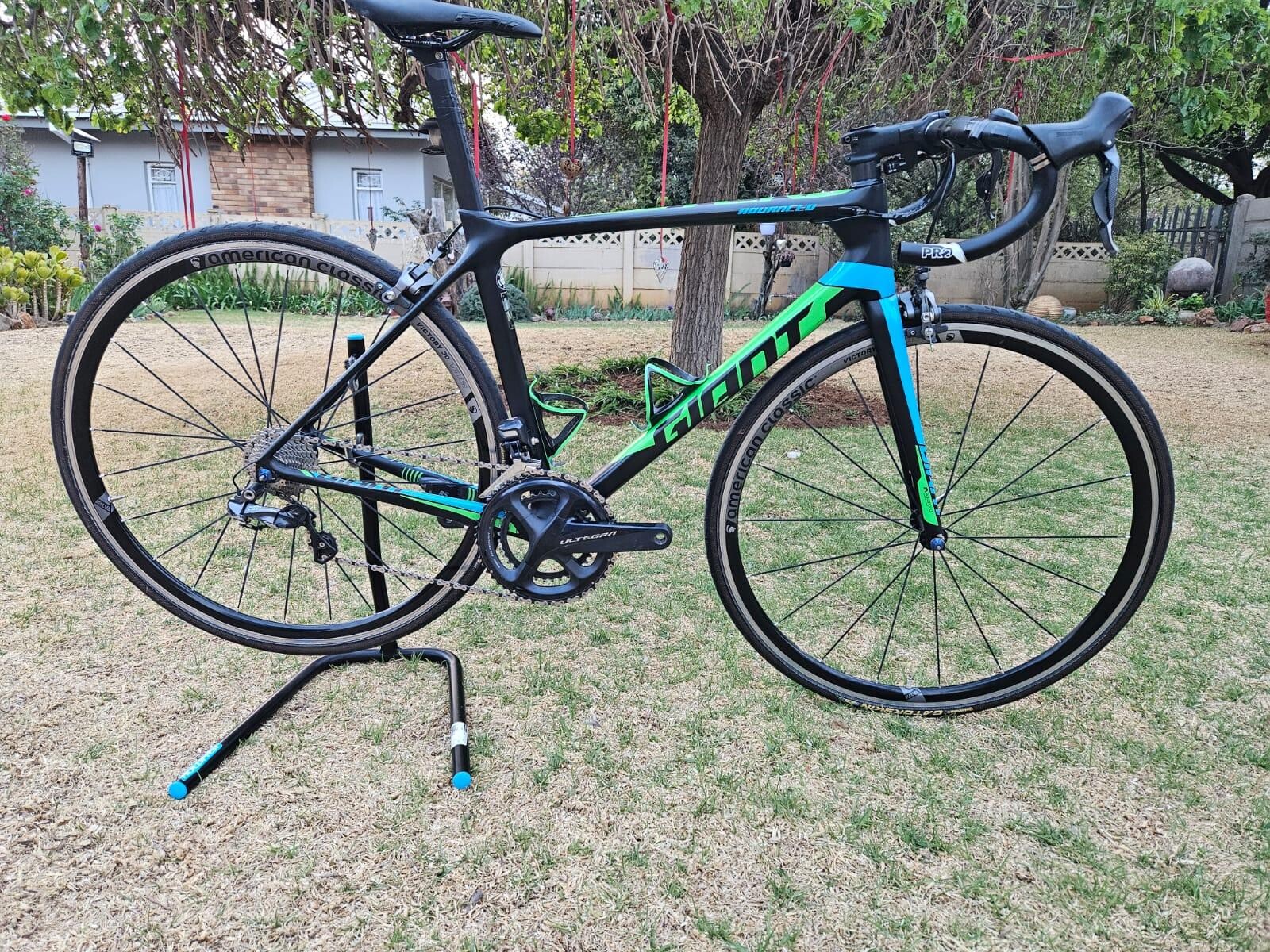 Giant tcr Carbon | Road Bikes | Bike Hub