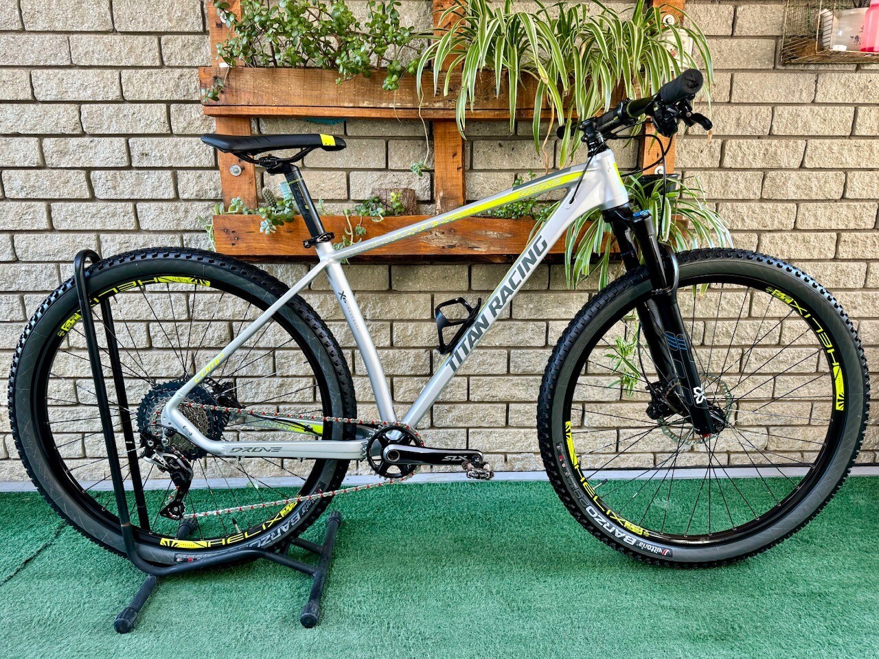 29ER (L) TITAN DRONE COMP - 1 X 11 SLX - TUBELESS | Hardtail Mountain Bikes | Bike Hub