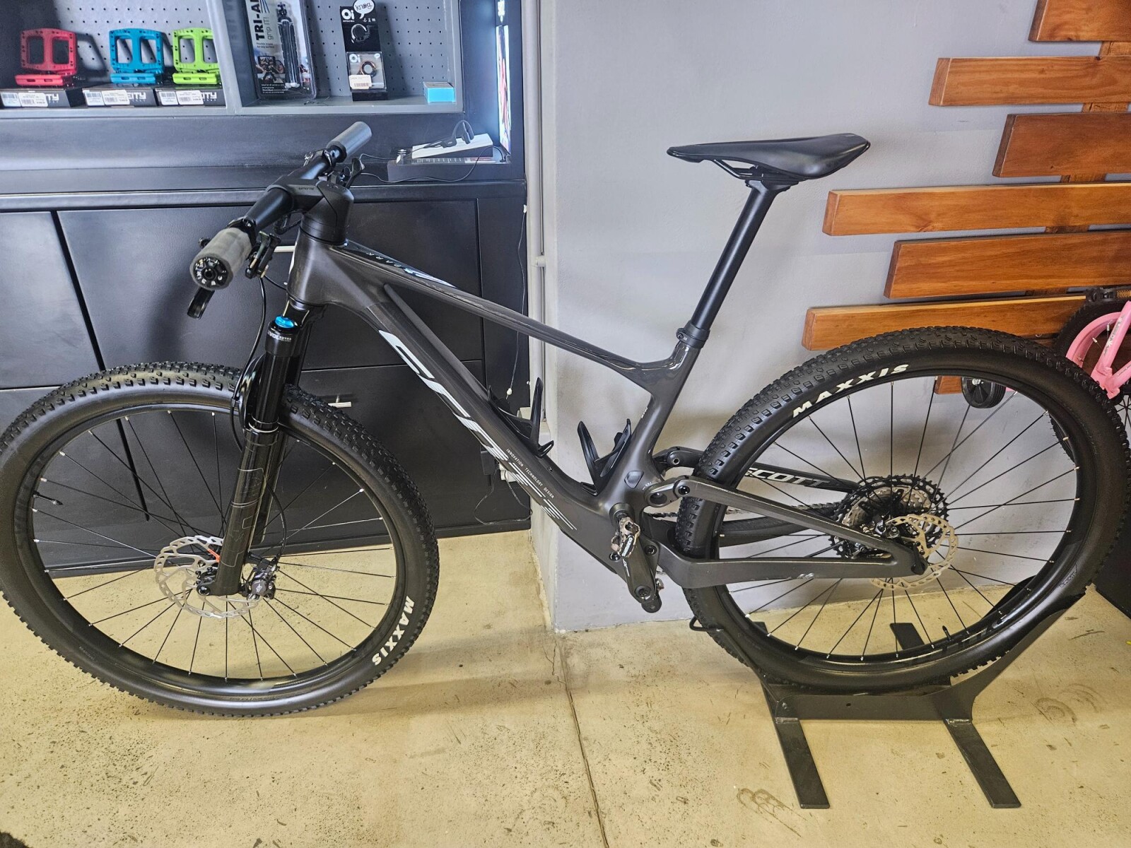 Scott rc team 2024 | Dual Suspension Mountain Bikes | Bike Hub