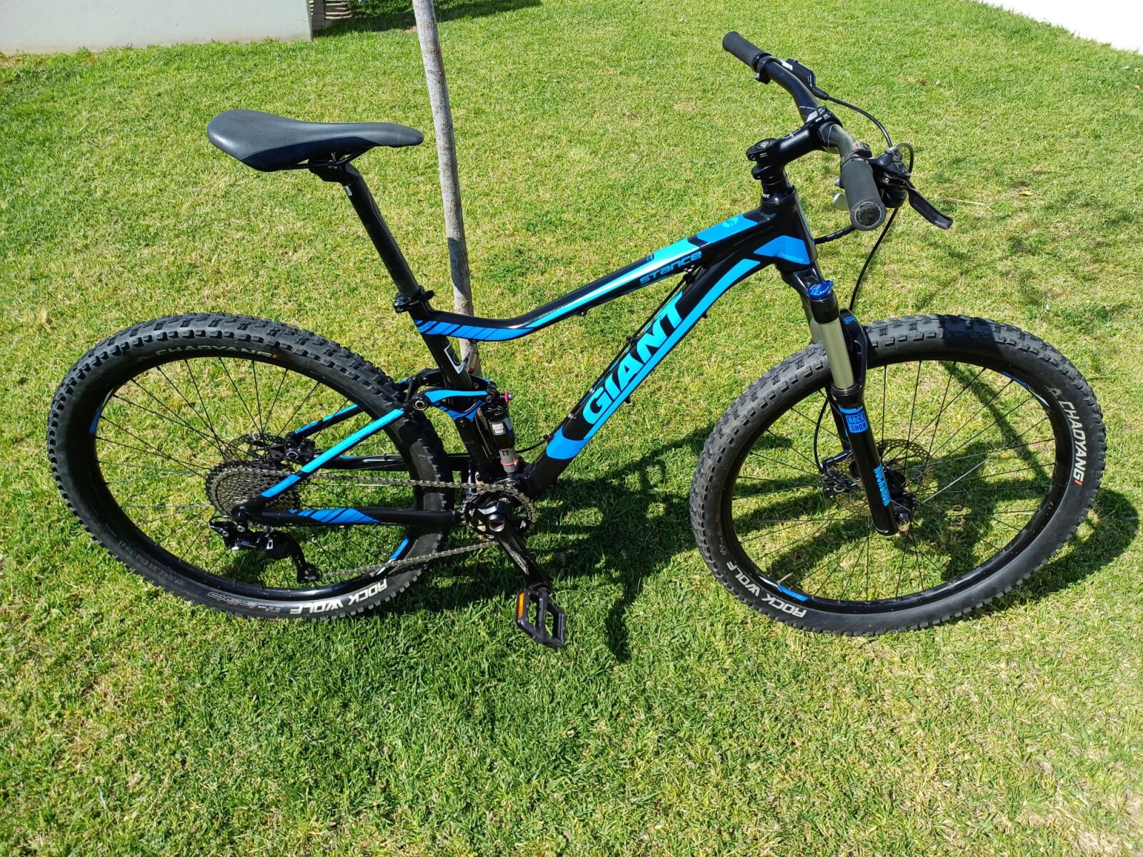 Giant Stance 27.5 (M) | Dual Suspension Mountain Bikes | Bike Hub