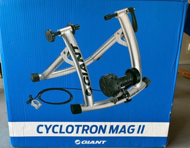 Giant Cyclotron Mag II Trainer | Indoor Trainers & Accessories | Bike Hub