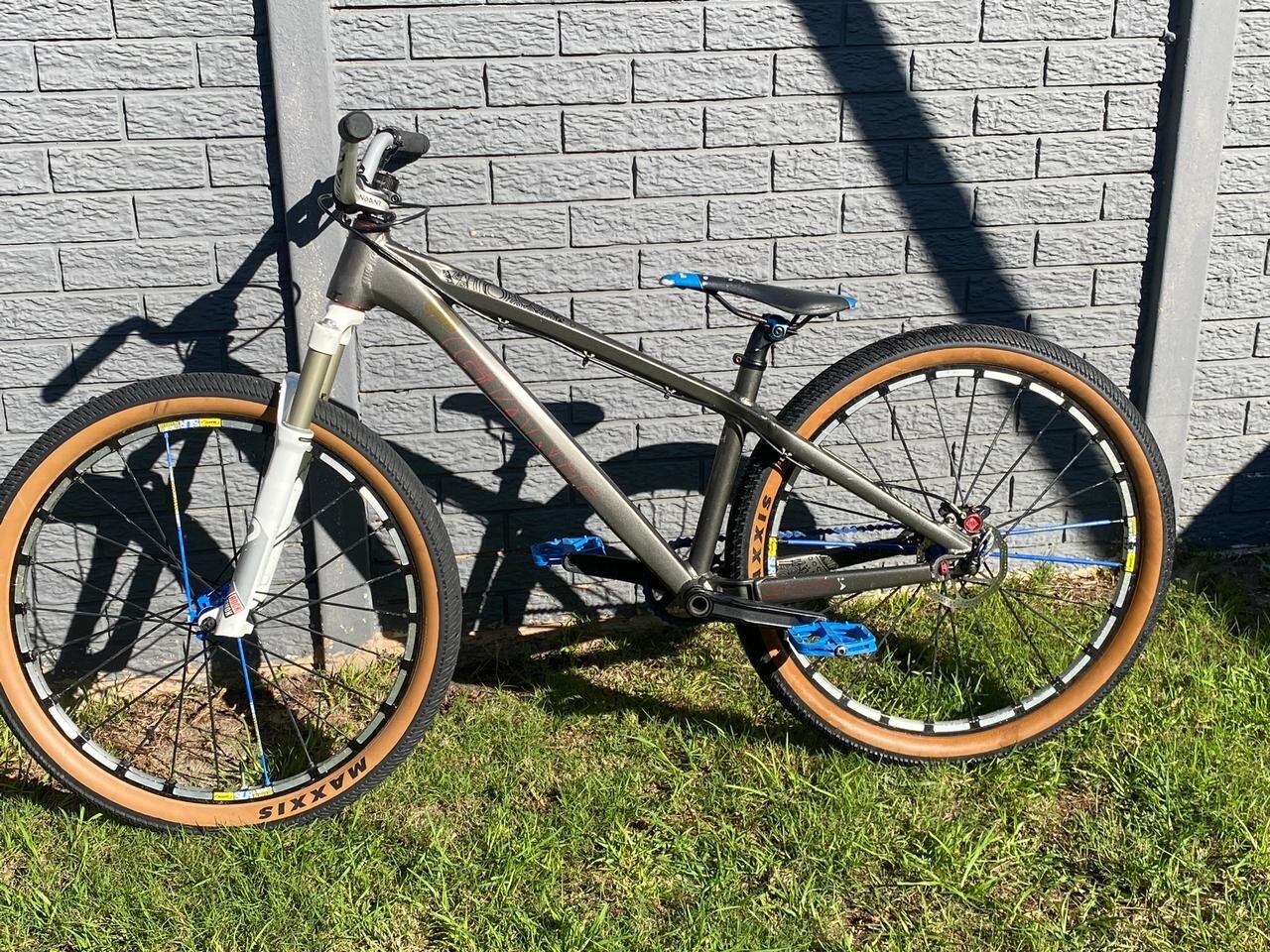 Giant STP jump bike | Dirt Jump Bikes | Bike Hub